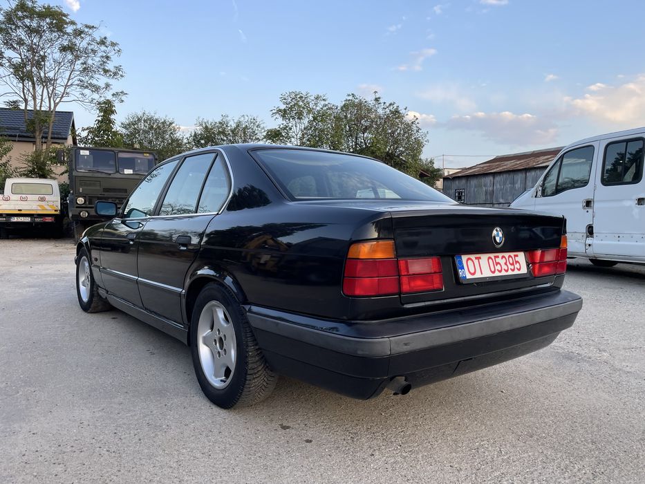 Bmw e34 518 i facelift benzina INMATRICULAT Bucuresti Sectorul 3 • OLX.ro