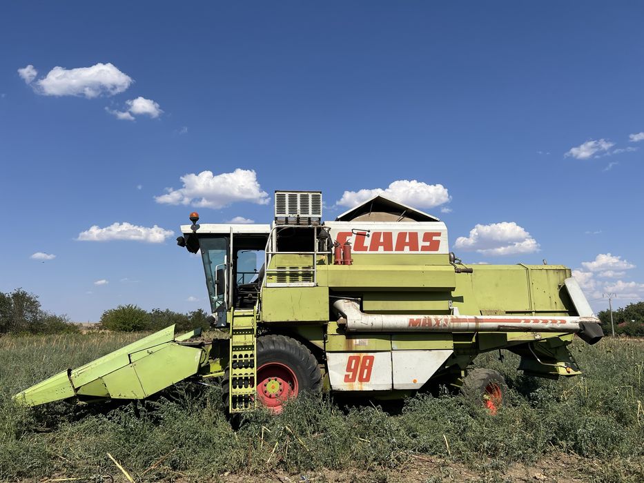 Combina Claas Dominator 98 Segarcea-Deal • OLX.ro