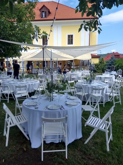 Mese, scaune pentru exterior, evenimente Cluj-Napoca • OLX.ro