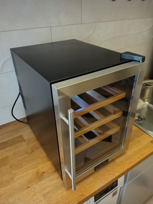 Vitrina frigorifica (Frigider/Răcitor) vinuri Klarstein Rezerva 12 UN ...