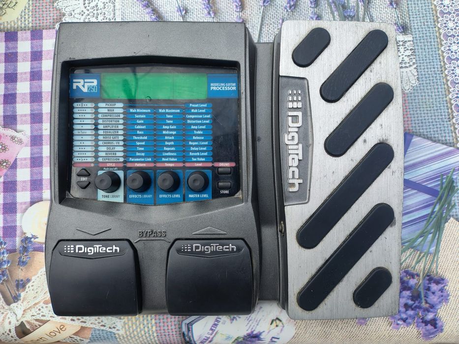 Efect chitara digitech rr 250 Giurgiu • OLX.ro