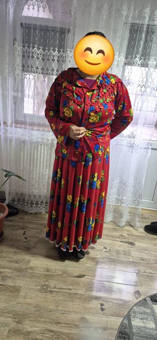 Costum tiganesc de vanzare Cornetu • OLX.ro