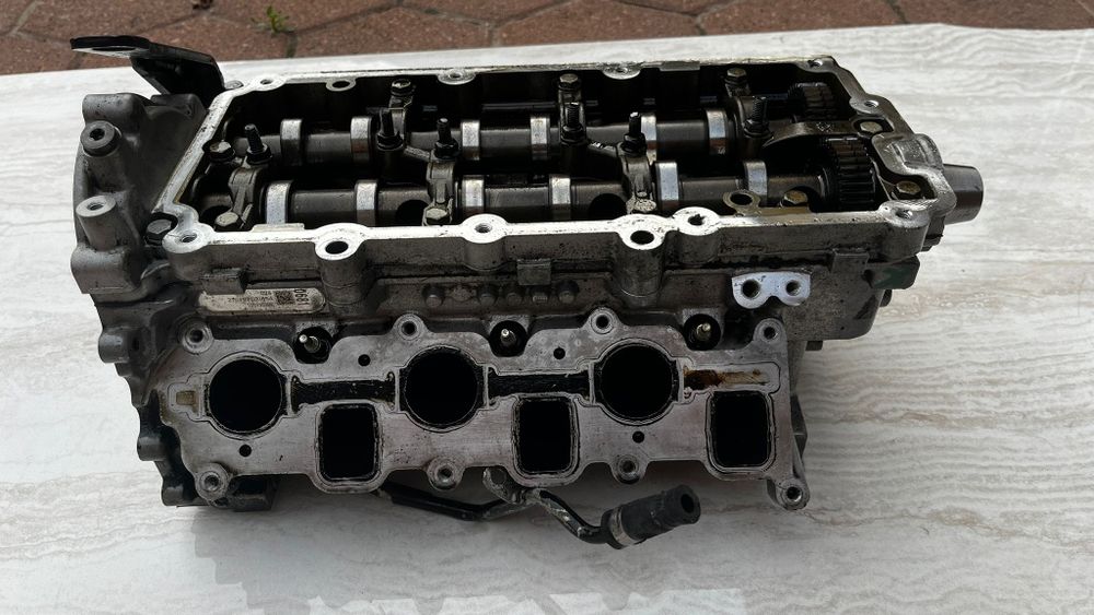 Chiulasa stanga Audi 3.0tdi cu 2 axe came Cod motor ASB Turda • OLX.ro