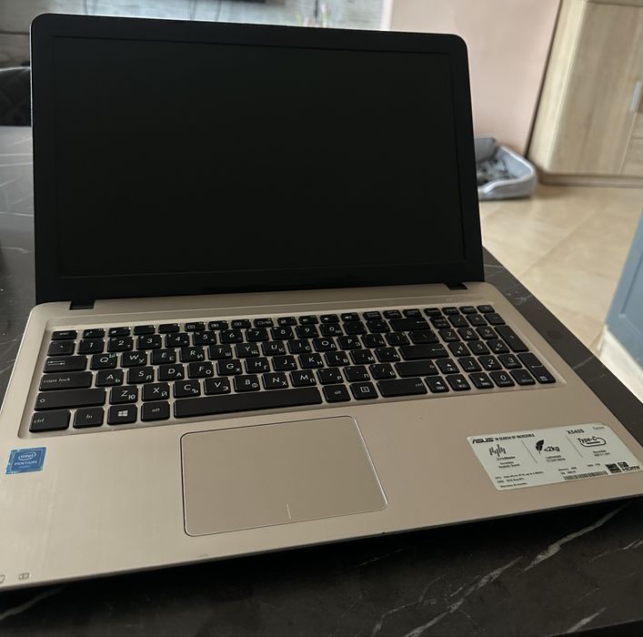 Лаптоп Asus x540s гр. София Левски Г • OLX.bg