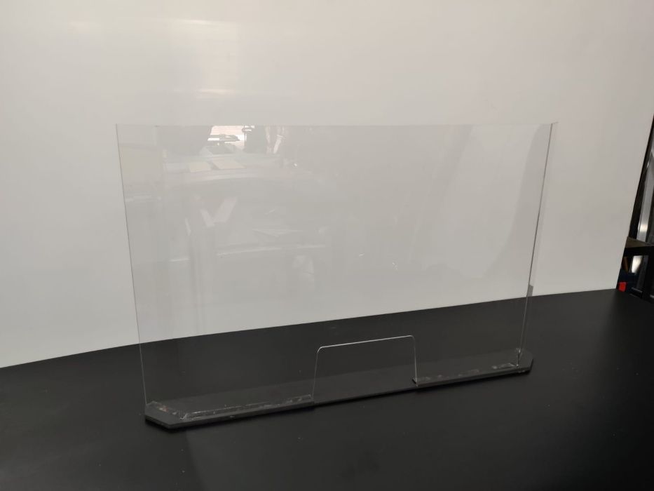 Panou plexiglas separator pentru GRADINITE, SCOLI, BIROURI Bucuresti ...