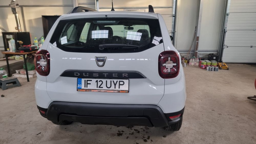 Dacia Duster 4x4 avariat Bucuresti Sectorul 1 • OLX.ro