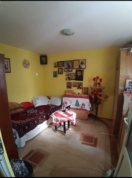 Casă cartier km4-5 preț 4990 e negociabil Constanta • OLX.ro