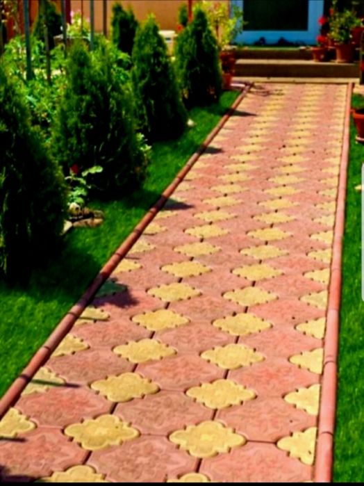 OFERTA SEZONULUI vand matrite pavaj constructi forme pavele black scul ...