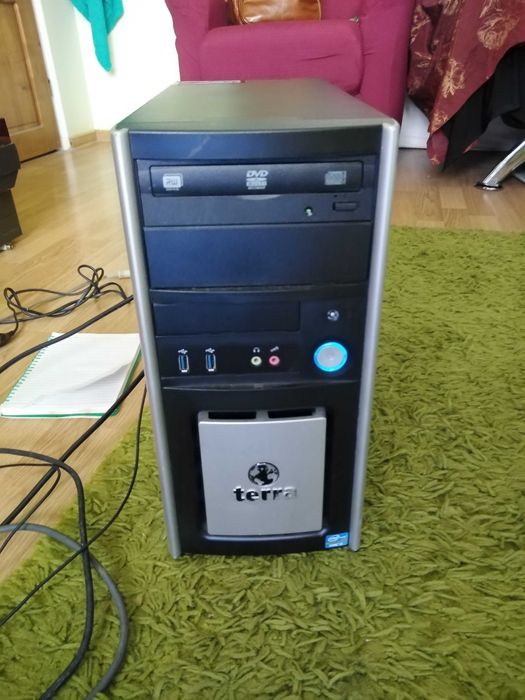 Calculatoare PC Desktop DDR3 cu USB 3.0, HDMI si SSD Bistrita • OLX.ro