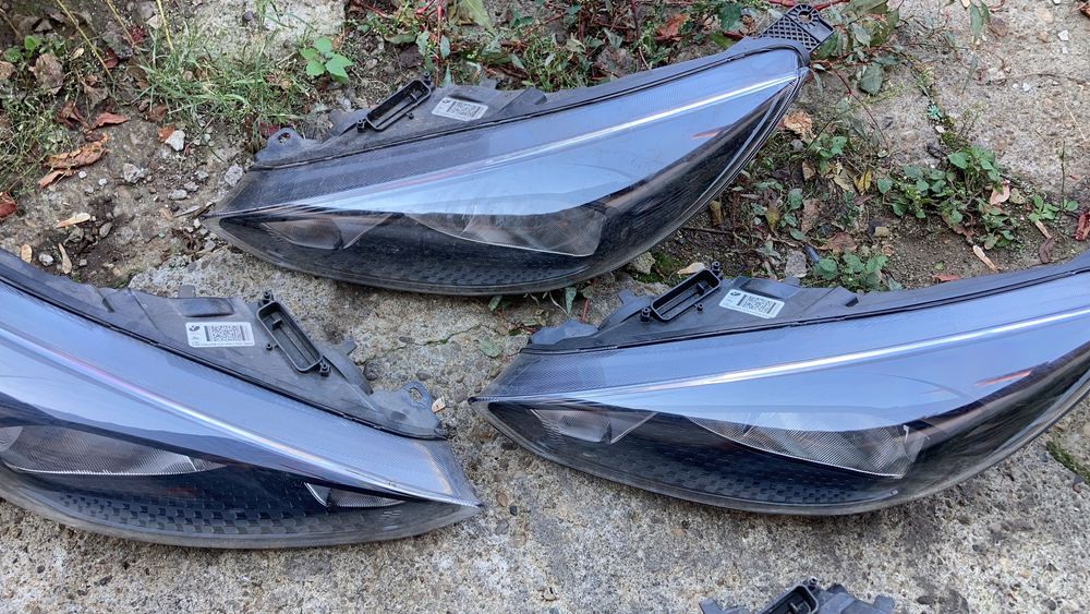 Far faruri Ford focus 3 Mk3 Facelift 2014 , 2015 , 2016 , 2017 negru ...