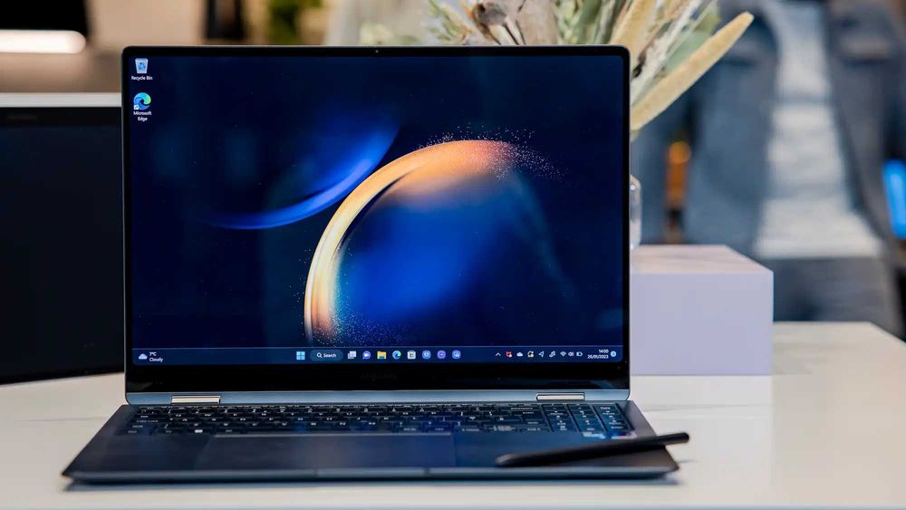 SIGILAT Samsung Galaxy Book X360 Intel Core i5 1340P 8GB 256 Touch Cluj ...