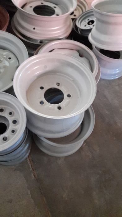 Roti Tamburi irigat,jante R12, R15,3 ,butuci punte Gaesti • OLX.ro