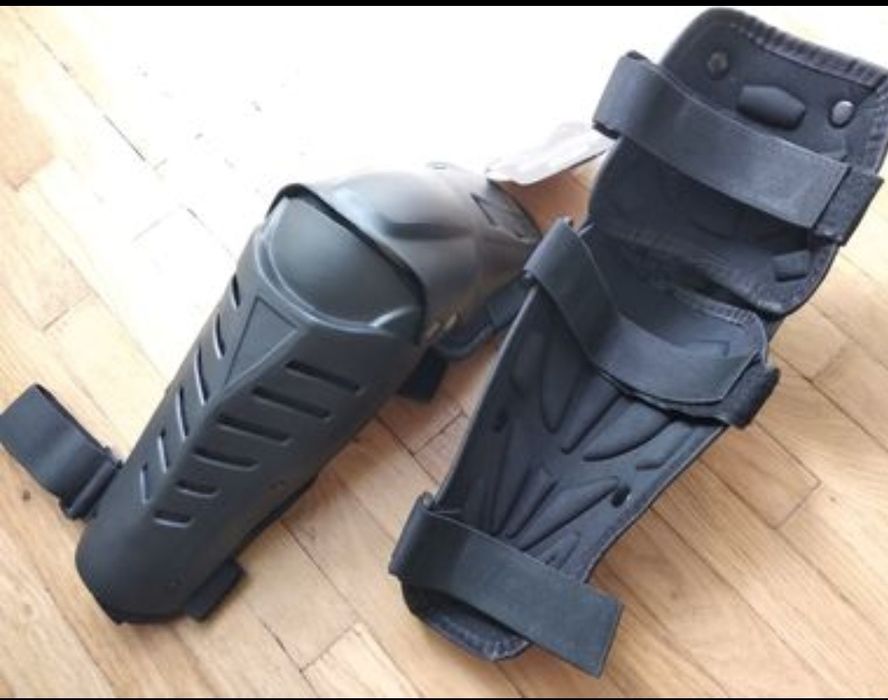 Genunchiere moto, protectii genunchi, aparatori prinderi elastice Noi ...