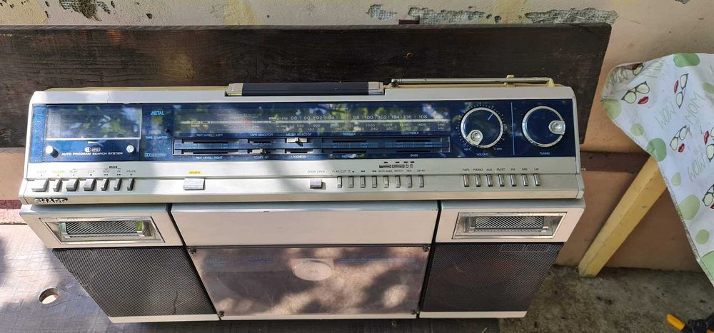 Boombox sharp vz 2000 h z radio casetofon pick-up pt piese sharp Buzau ...