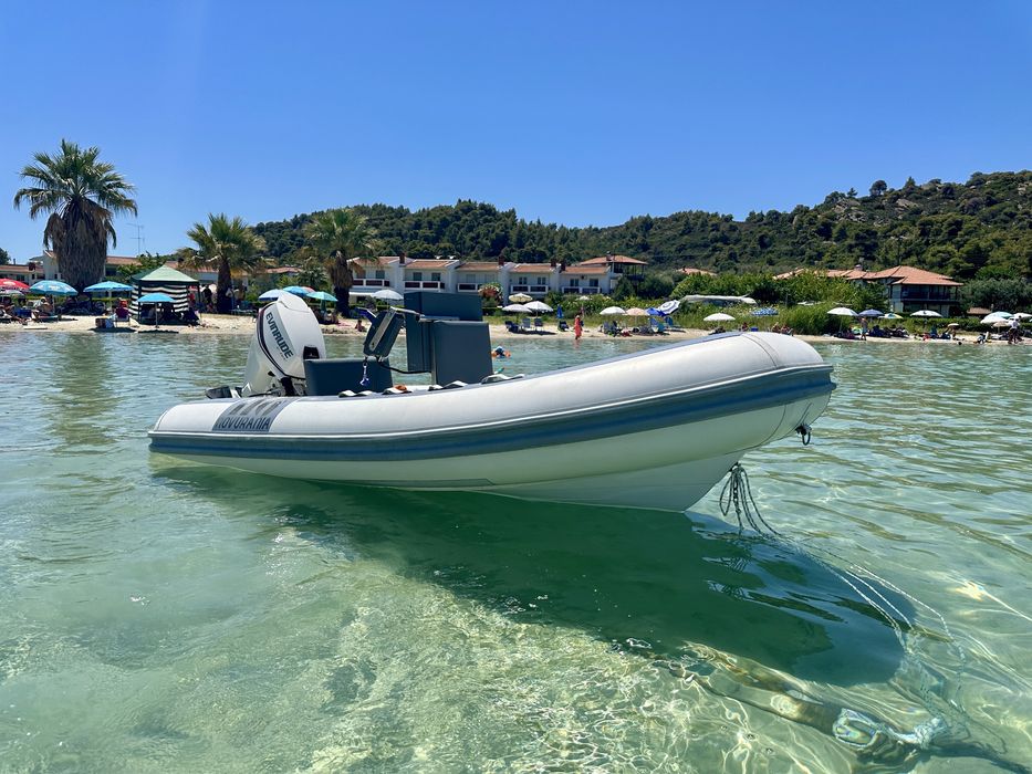 Barca RIB 3.6 Novurania Peridoc Nou 4.5m Knott Bucuresti Sectorul 3 ...