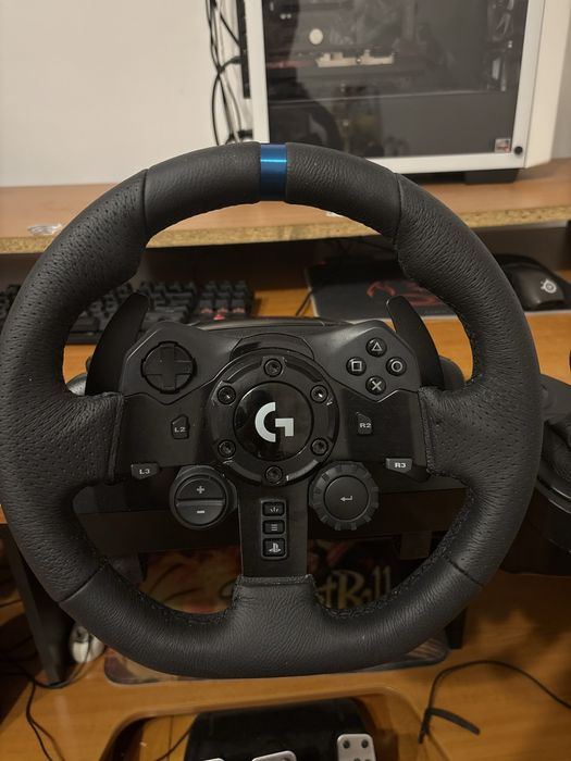 Volan gaming logitech Lazaret • OLX.ro