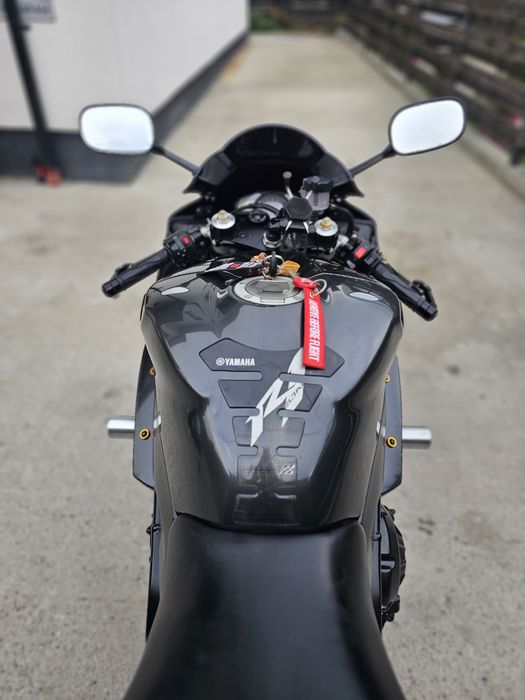 Yamaha R1 RN19 2007 Smeura • OLX.ro
