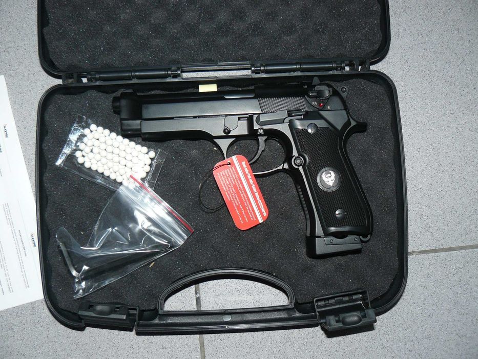 Pistol Airsoft HFC HG194 BERETTA M92,CO2,GBB,Full Auto,Cutie Transport ...