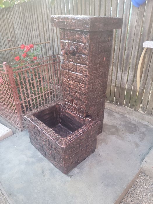 Cismea fantana gradina Topoloveni • OLX.ro