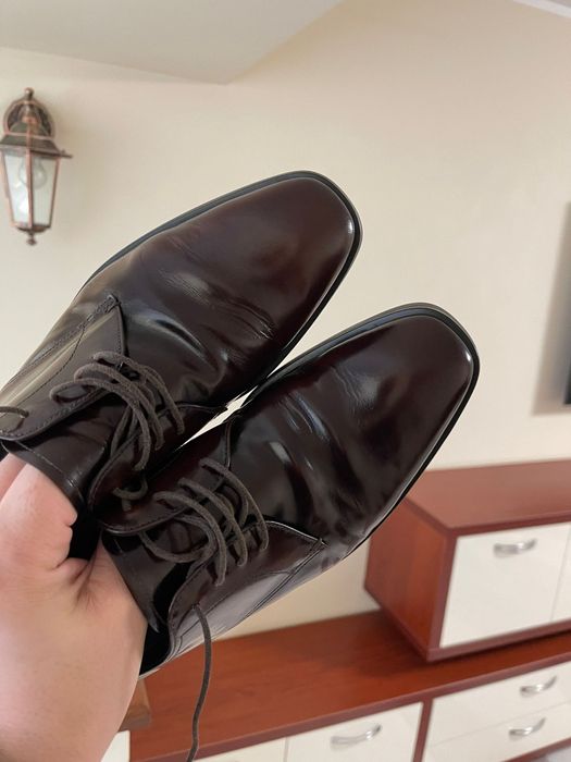 Adidas Pantofi Prada 43 Galati • OLX.ro