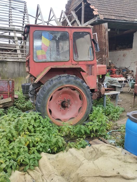 Vând tractor u650 Berivoi • OLX.ro