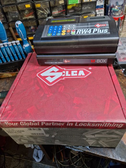 Машина за авто ключове RW4 Plus M-box гр. Пловдив Кючук Париж • OLX.bg