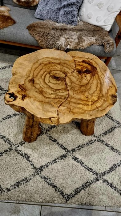 Masa cafea lemn masiv ,rustica ,unicat Brasov • OLX.ro