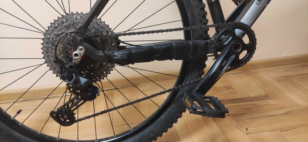 Drag Shift L 29" гр. София Борово • OLX.bg