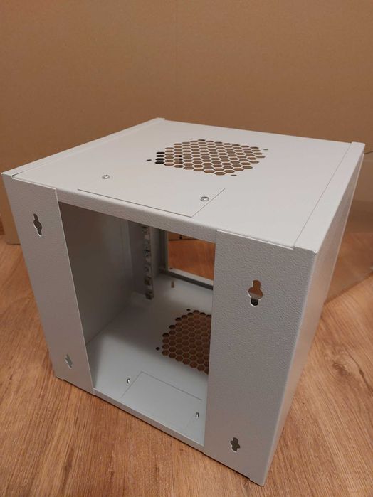 Rack/cabinet metalic Netrack, 10" 6U/300 mm, patch panel Cat.6 ecranat ...