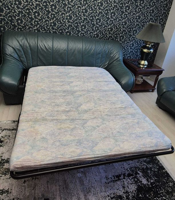 Canapea din piele de 3 locuri extensibila Bucuresti Sectorul 1 • OLX.ro