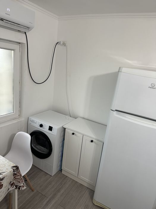 Inchiriez apartament tip studio complet mobilat in zona Chitila Triaj ...