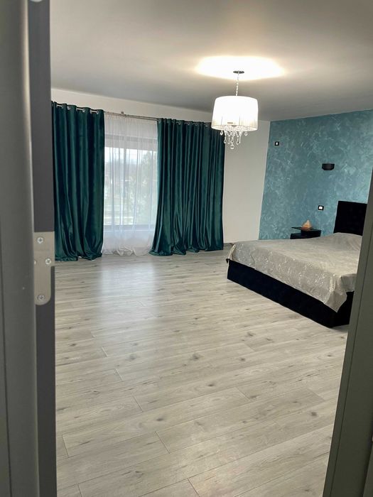 Casa/Vila de vanzare P+1+Mansarda, situata la soseaua principala Modelu ...