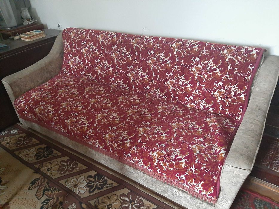 Donez mobila din lemn masiv. Turda • OLX.ro