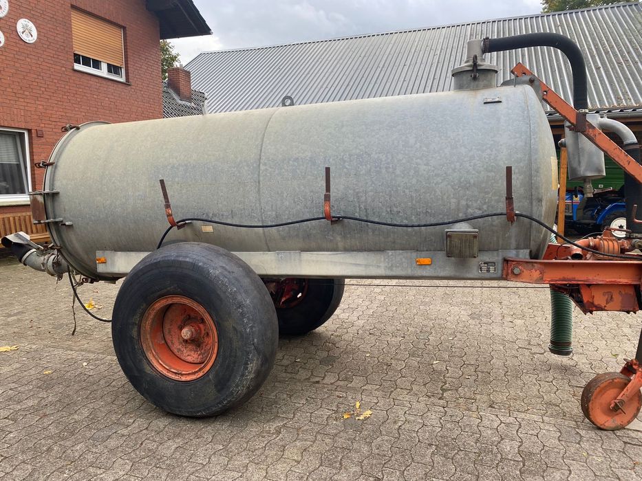 Vitanja vidanja cisterna 5000 l 5 tone Motca • OLX.ro