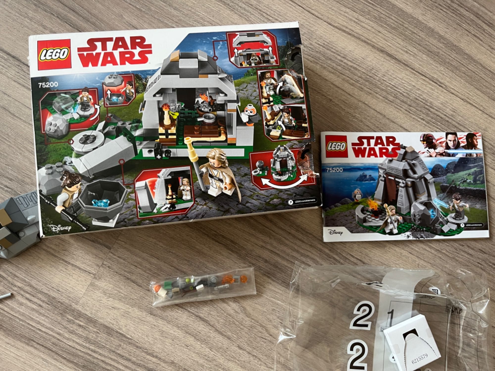 Лего NINJAGO 70668; LEGO® Minecraft™ 21151; LEGO 75200 Star Wars гр ...