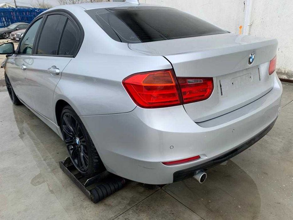 Dezmembrez bmw f30 seria 3/bara fata f30/usi f30/stopuri f30 ...