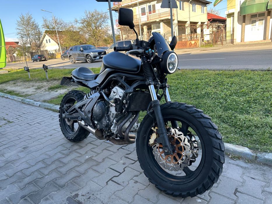 Kawasaki ER-6F 650cc Cafe Racer Targu Jiu • OLX.ro