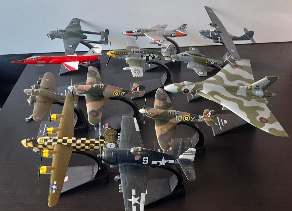 Amer collection самолети колекция метални резервни поставки самолет гр ...