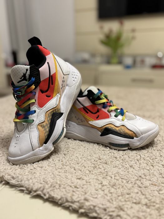 Adidasi copii Nike Air WMNS JORDAN ZOOM '92 Maracineni • OLX.ro