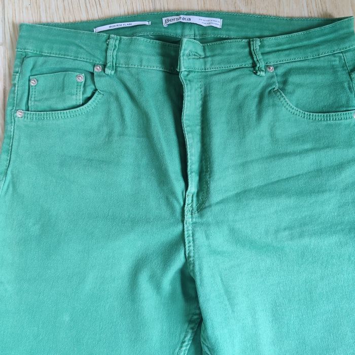 Pantaloni dama Bershka Timisoara • OLX.ro
