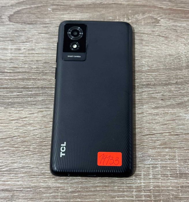 Продаван Телефон TCL 501 32/2GB гр. Варна Колхозен пазар • OLX.bg