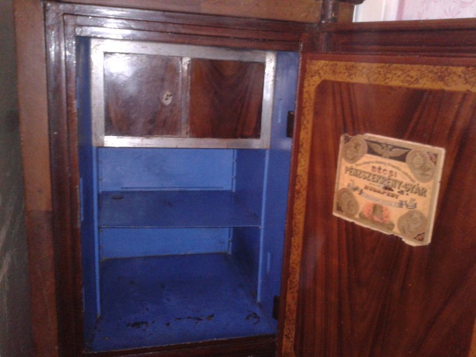 Vand seif foarte vechi Lovrin • OLX.ro