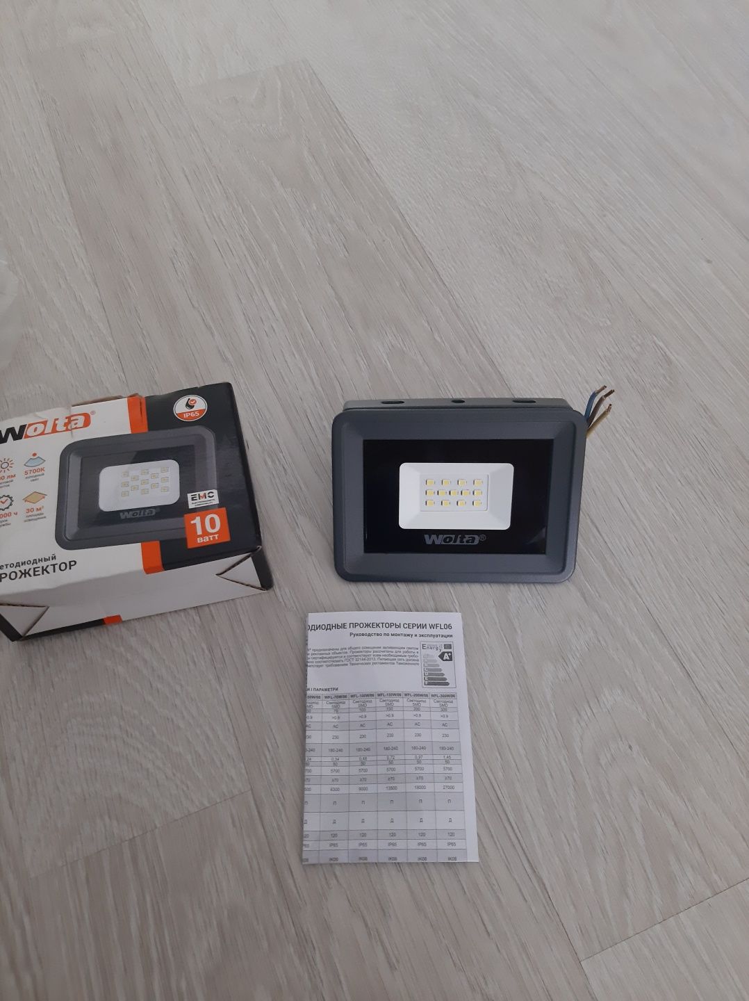 Продам светодиодный прожектор Wolta 10 watt: 3 000 тг. - Светильники ...