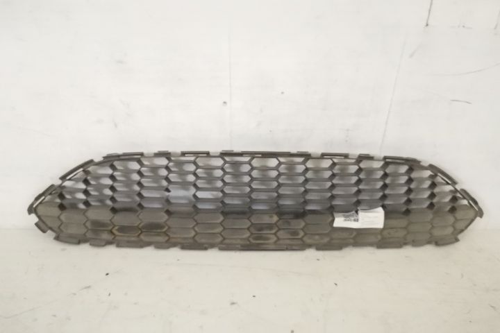 Grila Centrala Inferioara Fata Originala In Stare Buna Ford Fiesta 6 Glina • OLX.ro