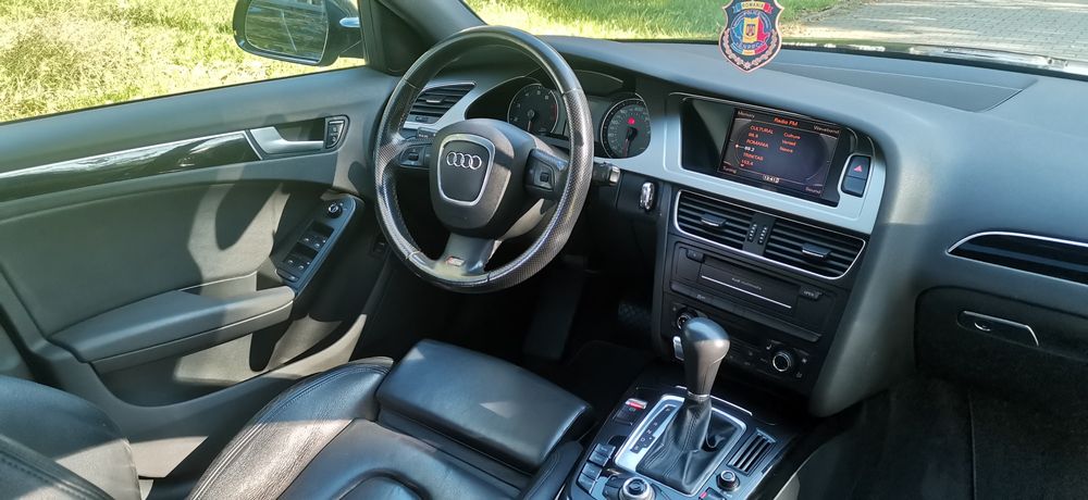 2011 Audi A4 Negru Sline Braila • OLX.ro
