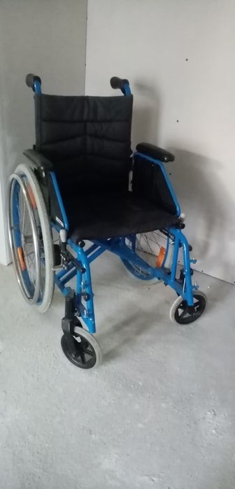 Scaun rulant dizabilități Ramnicu Valcea • OLX.ro