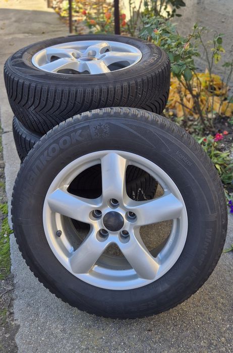 Set Jante Aliaj pe 16 anvelope iarna Vw Tiguan Campulung • OLX.ro