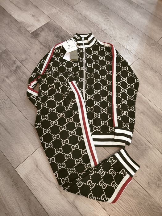 Trening Gucci premium 2025 Ramnicu Valcea • OLX.ro