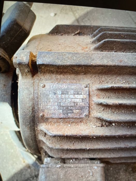 Ел двигател трифазен гр. Пловдив Каменица 1 • OLX.bg