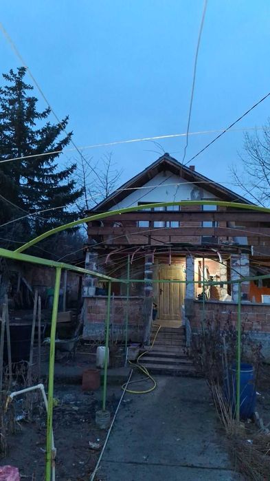 Къща на 25 км. от София - Нови хан, община Елин Пелин, 150 000 Евро. с. Нови хан • OLX.bg